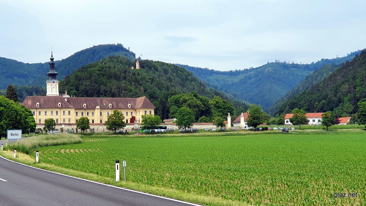 Stift Rein - Infos zum Welt-ältesten Zisterzienserkloster - Fotos